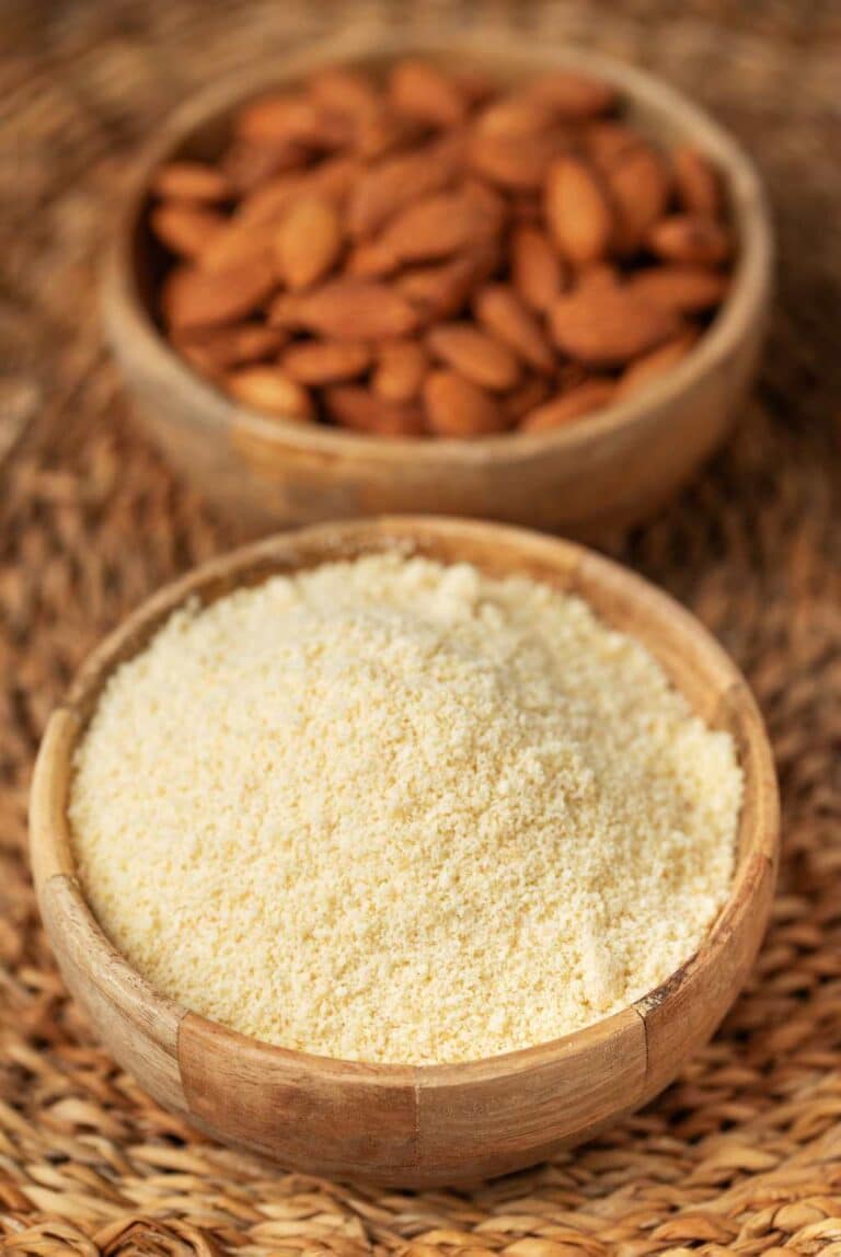 High-Protein Dairy-Free Meals with Almonds